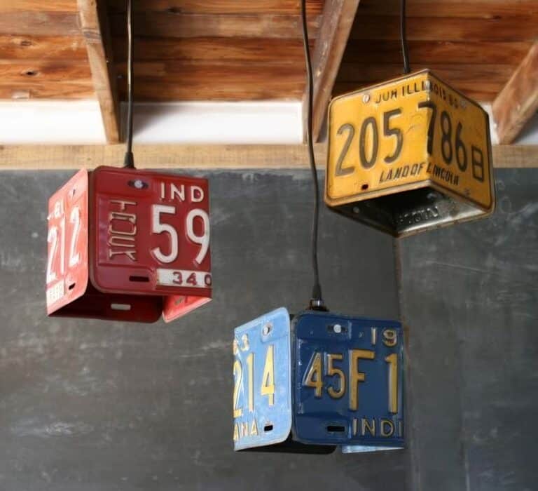 30 Ideas For License Plate DIY Crafts
