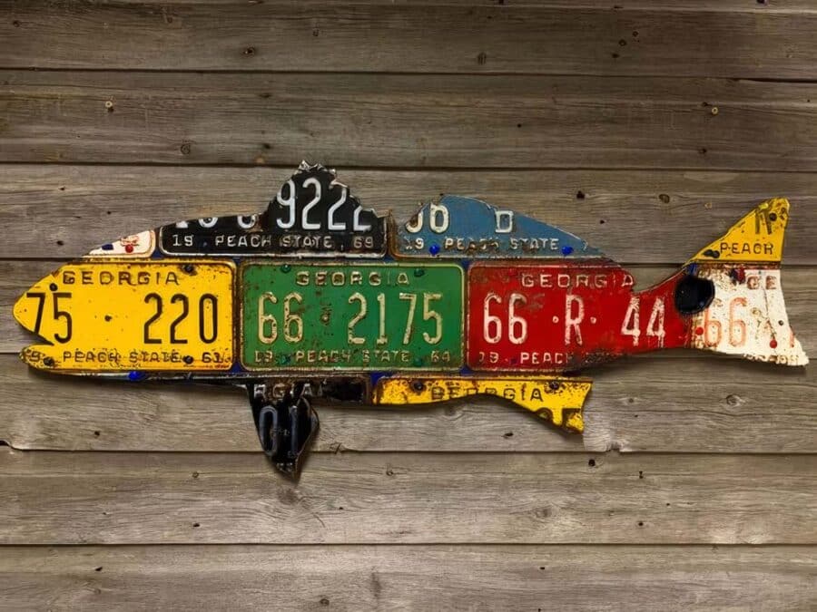 30 Ideas For License Plate DIY Crafts