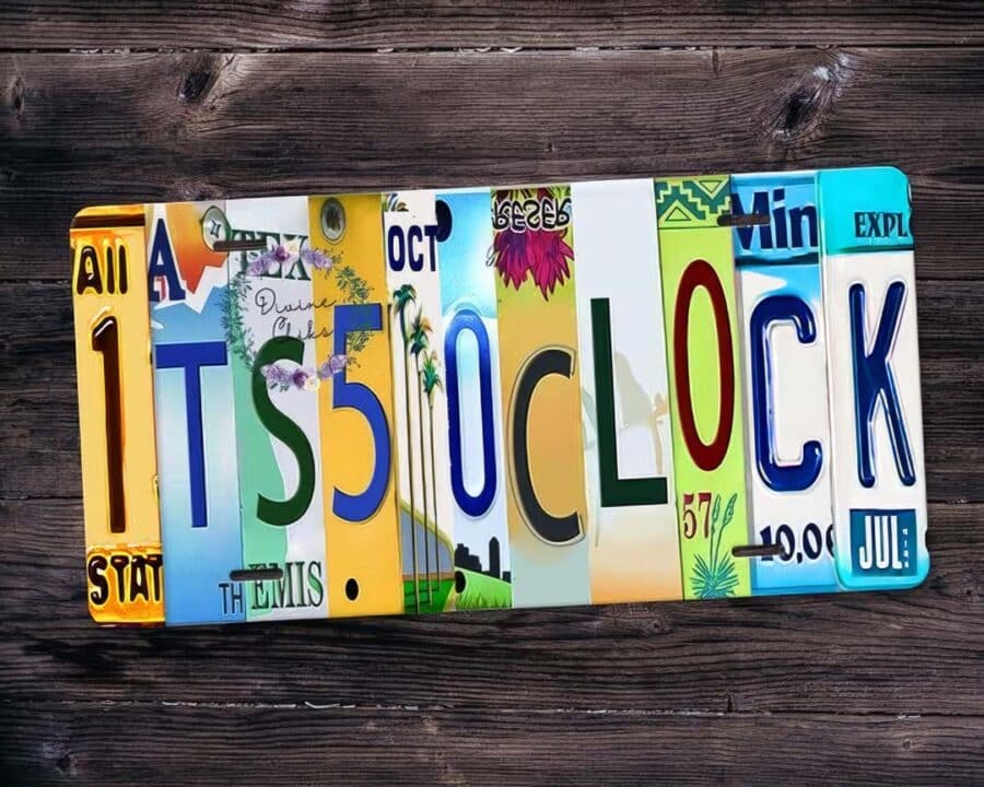 30 Ideas For License Plate DIY Crafts